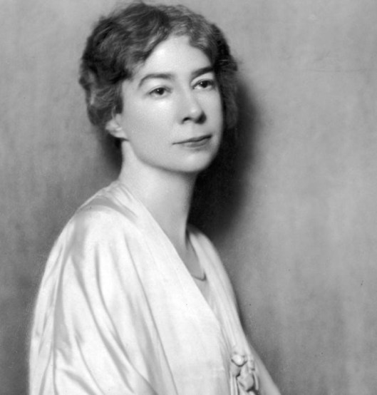 Monumento al mare: Sarah Teasdale | LIMINA MUNDI